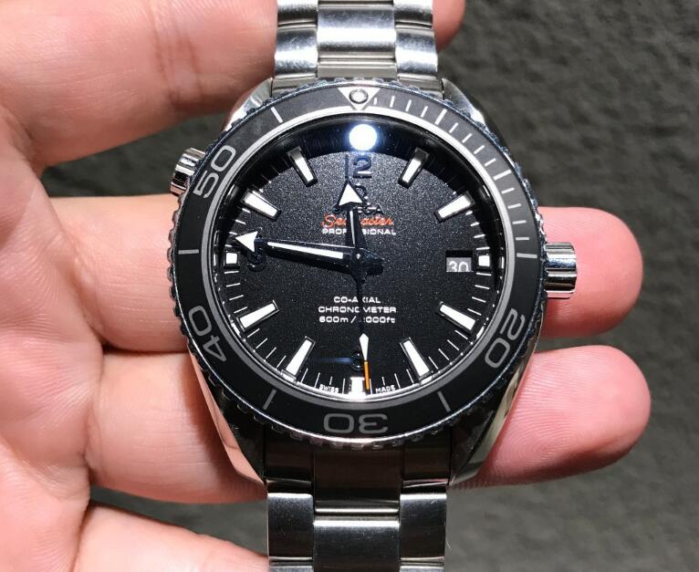 This replica Omega has become a watch sought after by many people.